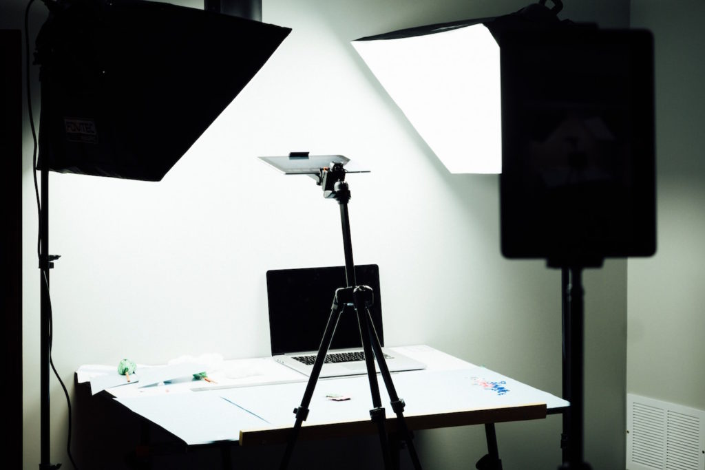 eCommerce Product Photography: All You Need to Know | Magestore Blog