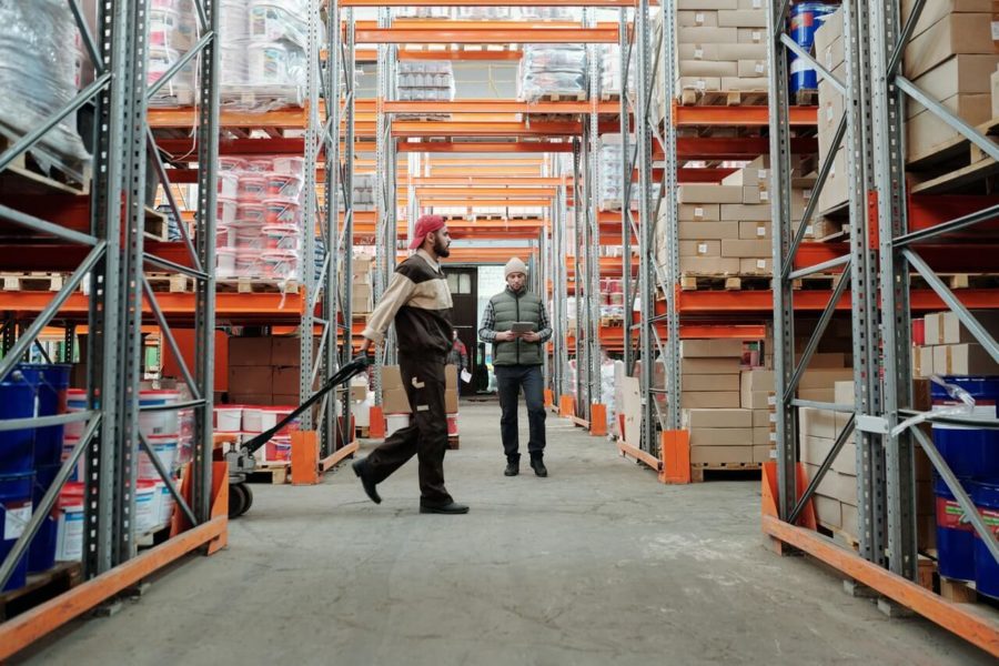 What Is a Physical Inventory Count? (5 Best Practices in 2025)