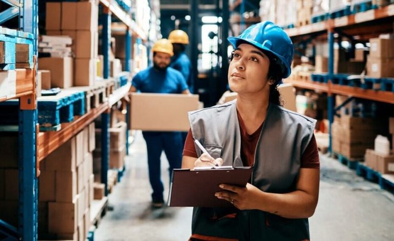 What Is a Physical Inventory Count? (5 Best Practices in 2025)