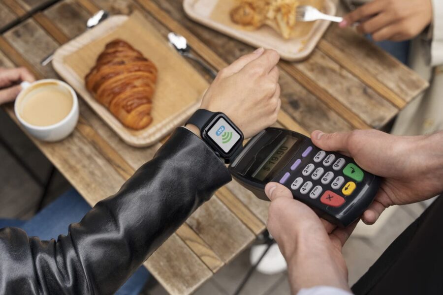 POS vs ERP: Analyze 5 key differences and one bonus point